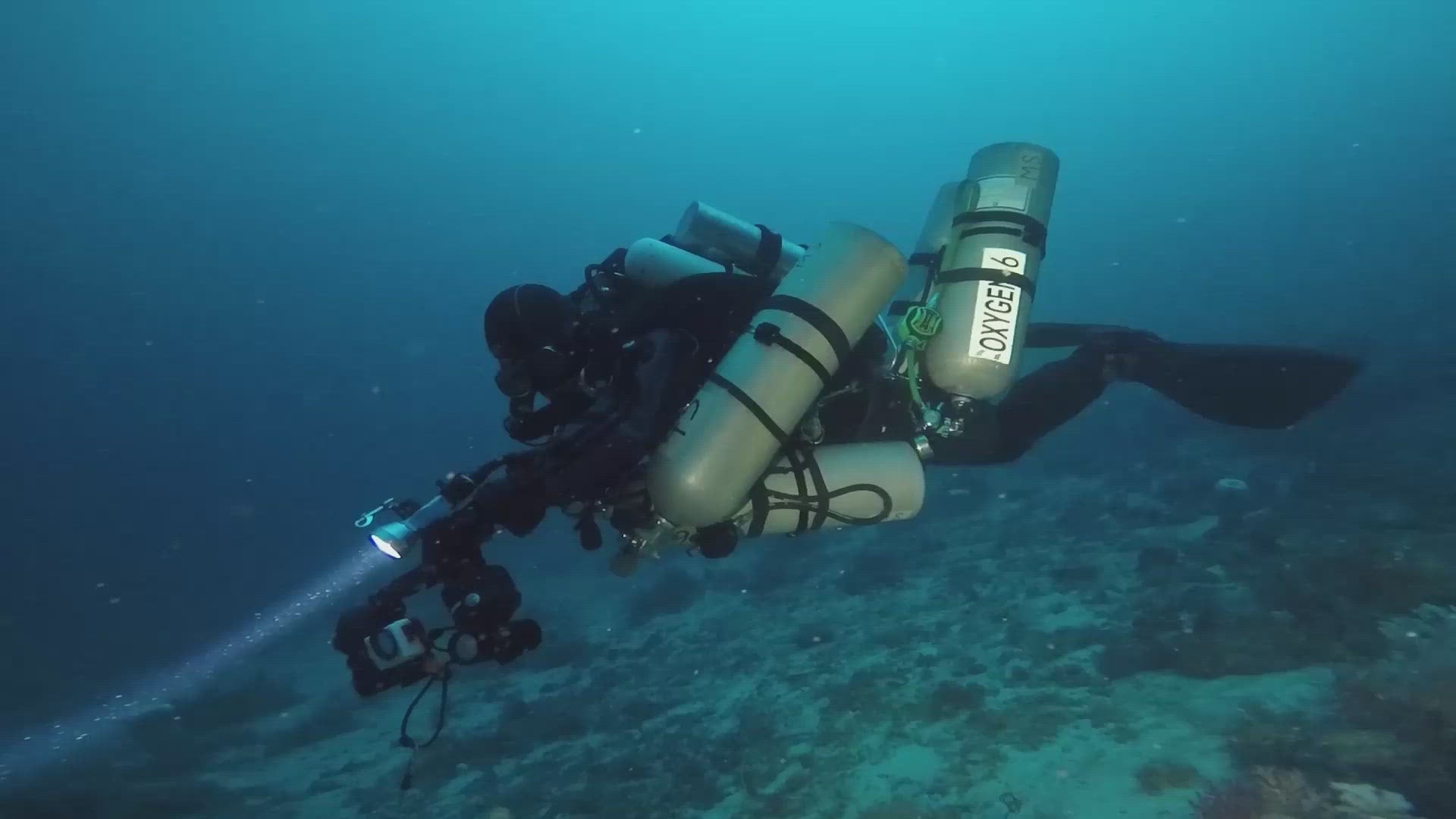 TrustFire DF50 6500 Lumens Video Diving Photoraphy Light